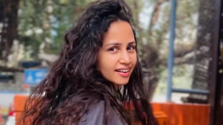 Disha Thakur (Actress) Wiki, Age, Web Series, TV Shows, Family ...